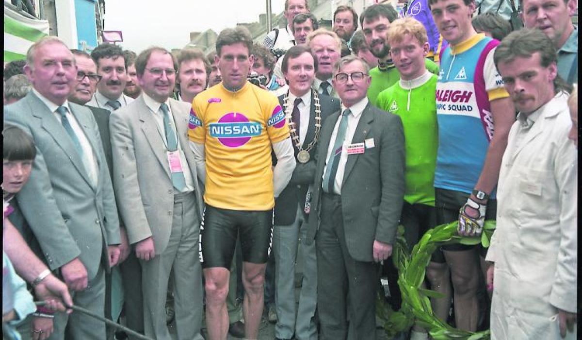 Cycling legend Kelly re-creates iconic Carrick on Suir to Clonmel ...