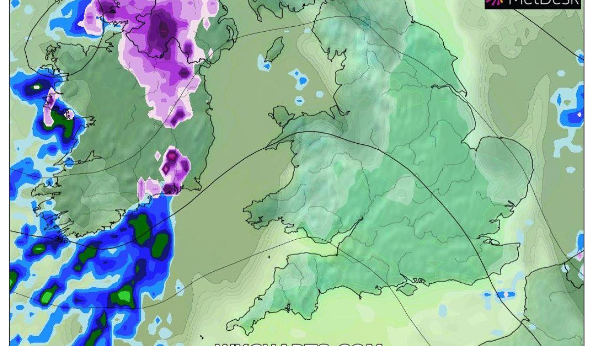 WARNING: Weather charts show a risk of some sleet and snow crossing the ...
