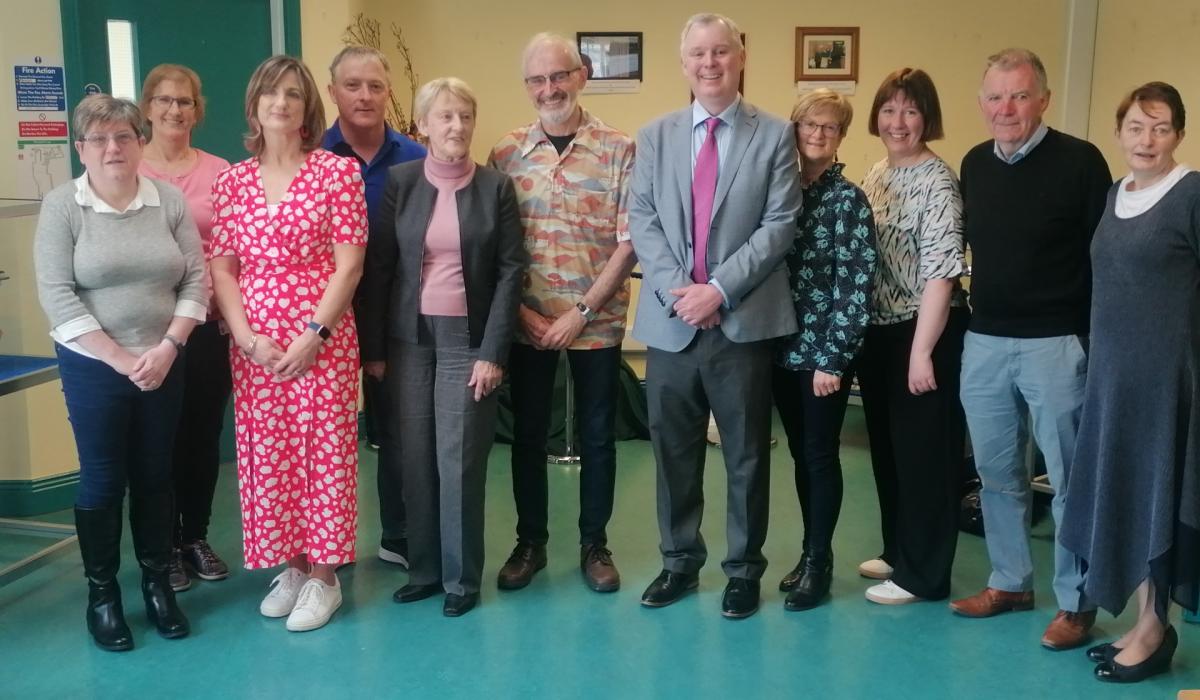 Denis Kenny retires from Templemore library - Tipperary Live