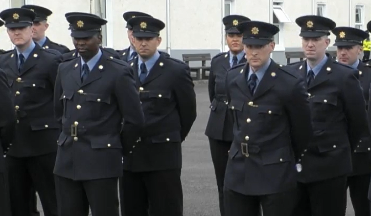 Over 600 people of colour apply to become members of An Garda Síochána ...