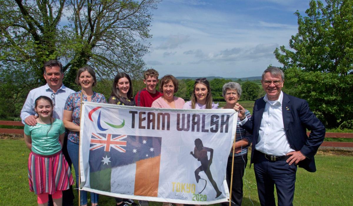 Australian Ambassador visits Carrick-on-Suir relatives of his country's ...