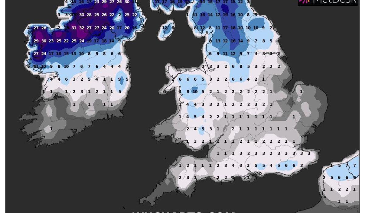 BREAKING: Weather models showing 'risk of heavy snow' in some areas ...