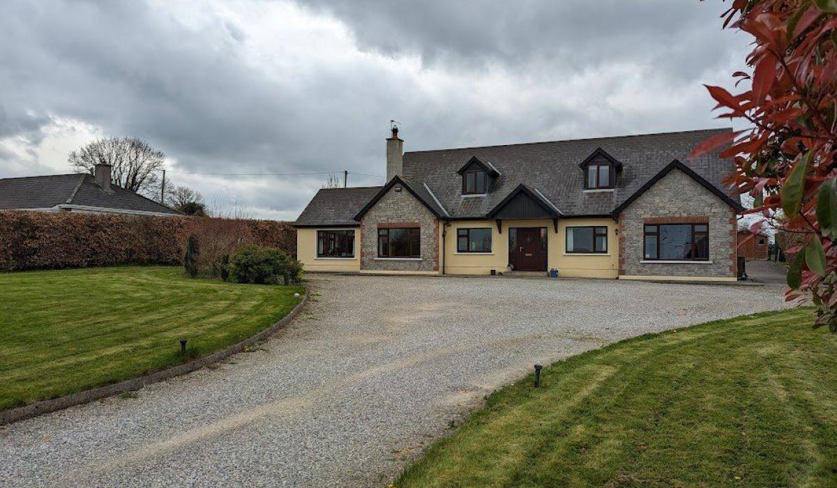 Revealed: Impressive five-bedroom family home on sale in Tipperary for ...