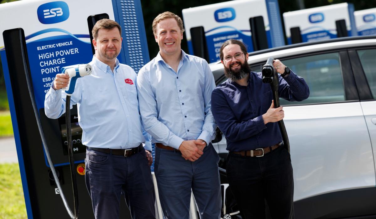 ESB launches High Power EV Charging Hub at Barack Obama Plaza - Tipperary Live