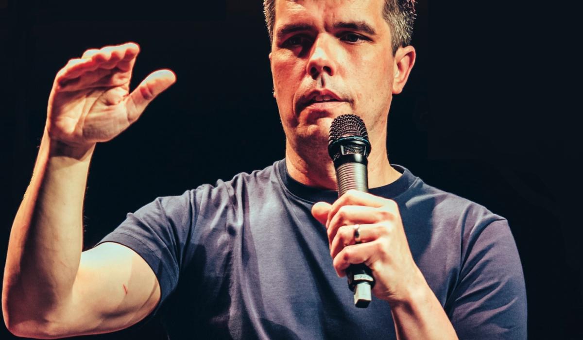 SHOWTIME: Comedian Chris Kent to perform in Tipperary - Tipperary Live