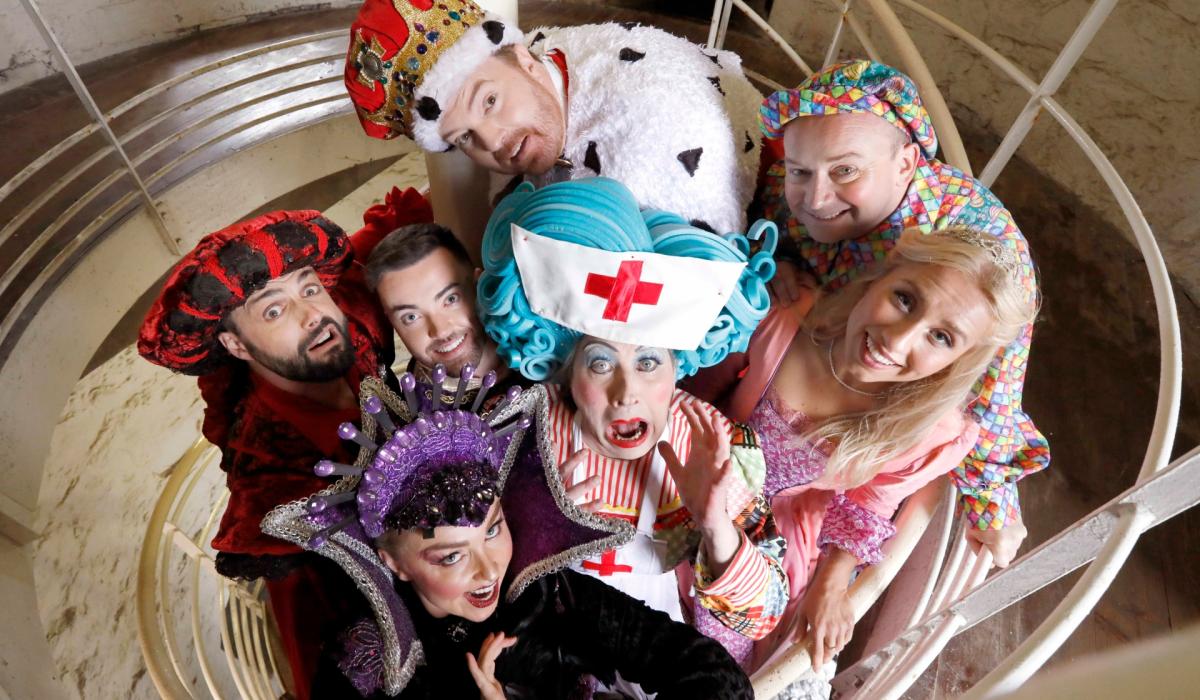 Robert C Kelly Productions & University Concert Hall present the ...