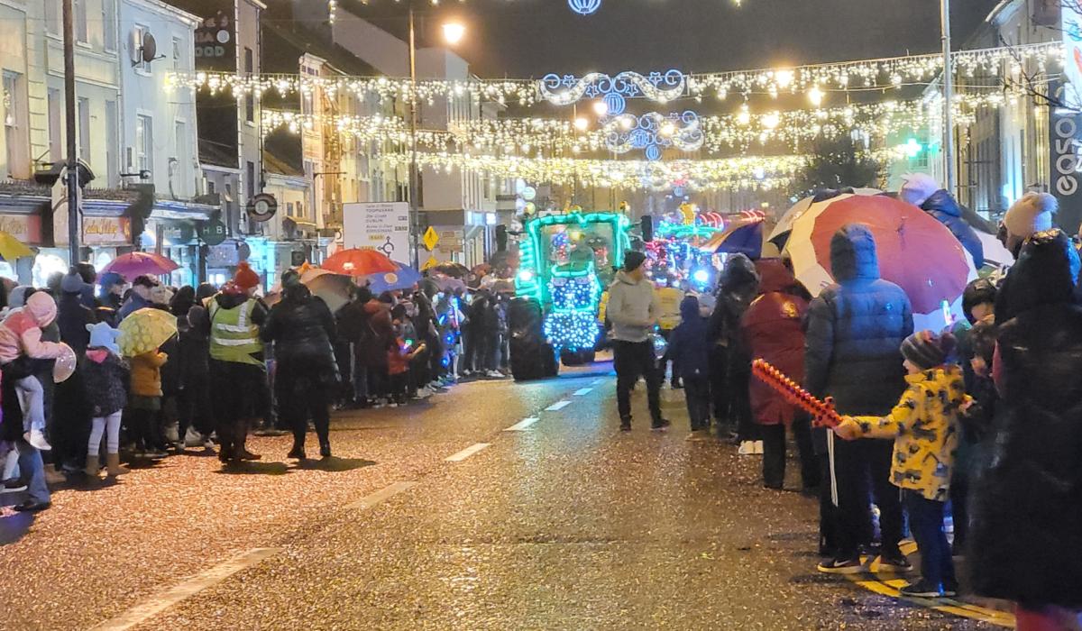 PICTURES: An evening of magic and mayhem as Tipperary Christmas ...