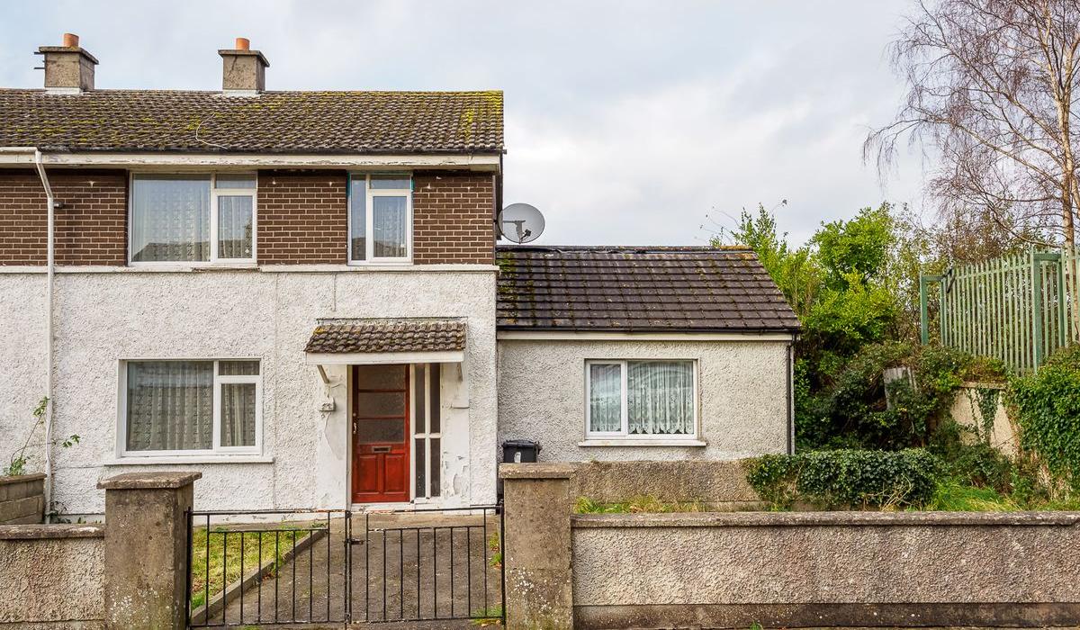 PICTURES: Tipperary three-bed with huge potential hits the market for ...