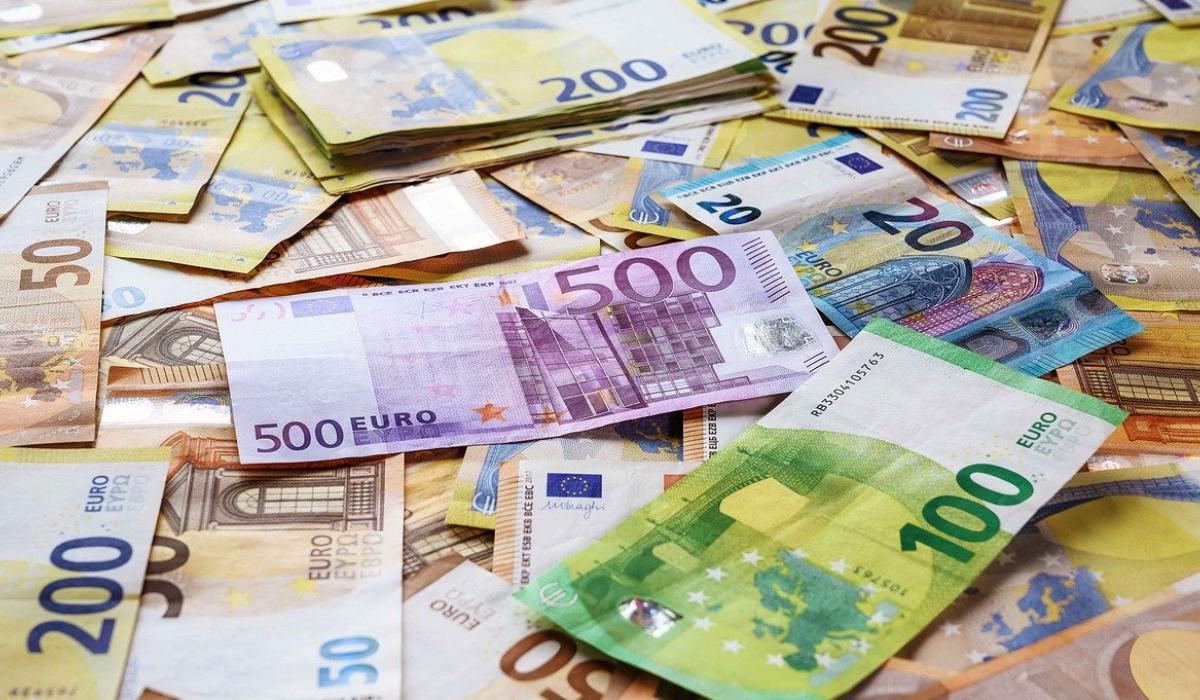 CHA-CHING! Lucky Tipperary man wins nice sum of cash in Split the Pot ...