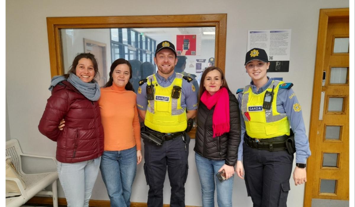 'Ireland's Dumbest Criminals!' Gardaí pull off master plan to recover tourist's stolen phone ...