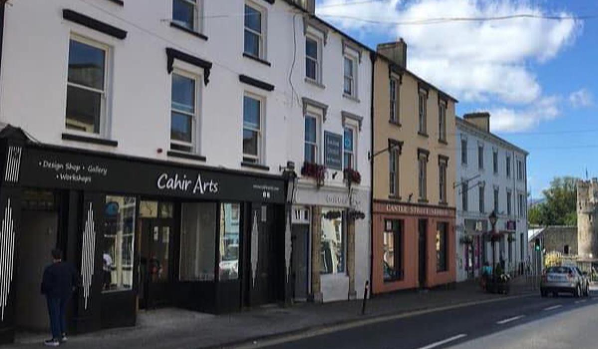 Renowned artist Michael Mulcahy to exhibit his work at county Tipperary ...