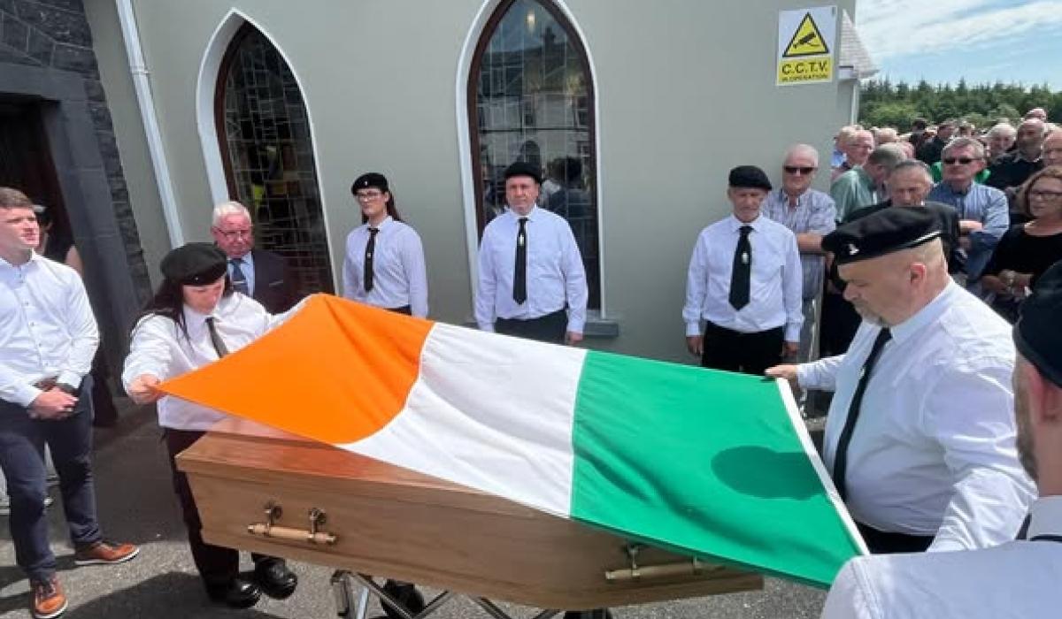 PICTURES: Well-known Tipperary priest with links to IRA laid to rest ...