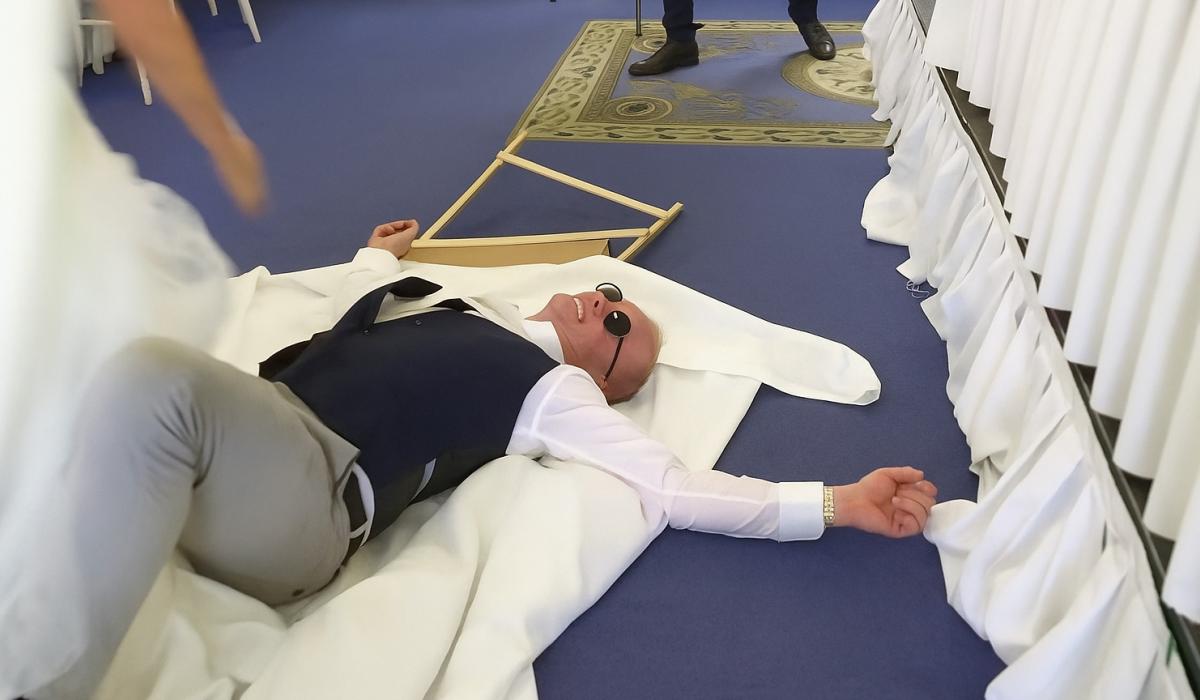 Watch: Irish groom 'choke slammed' through table by bride at own ...