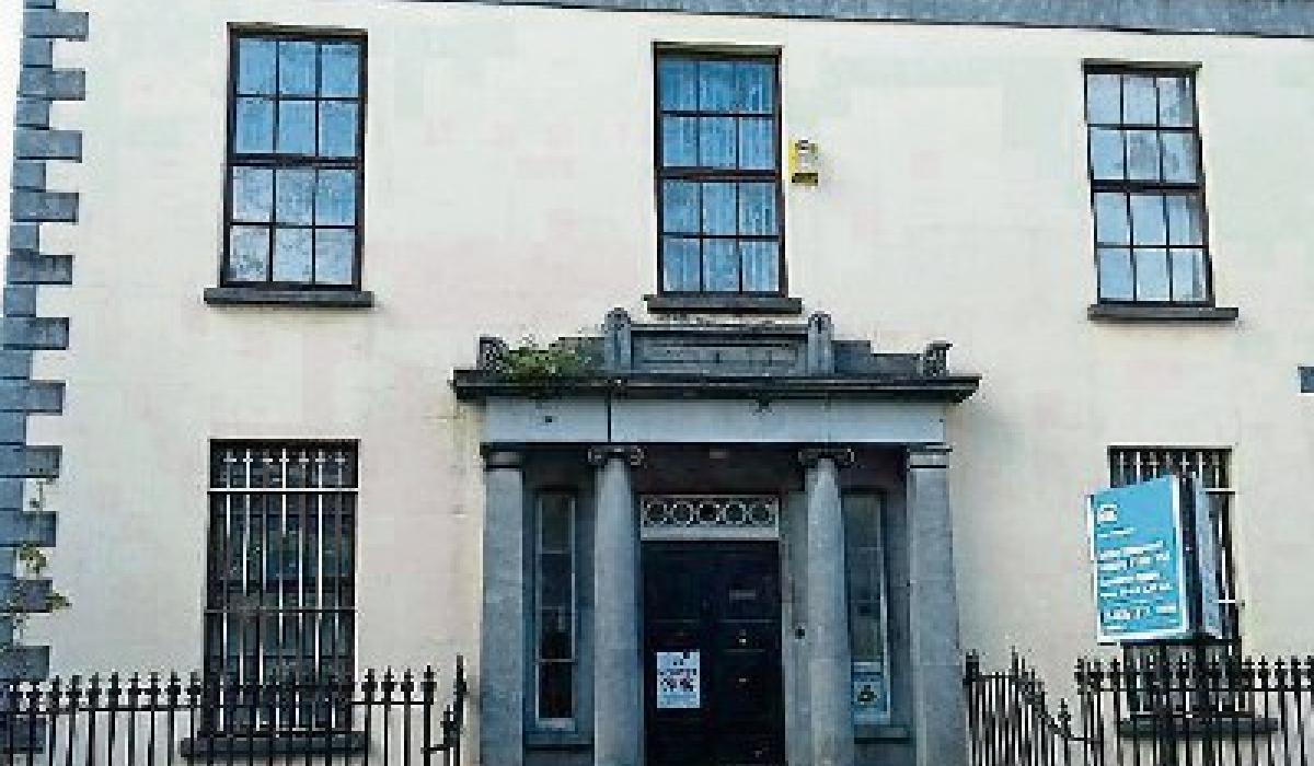 Former museum and library building in Clonmel sold for €162,000 ...