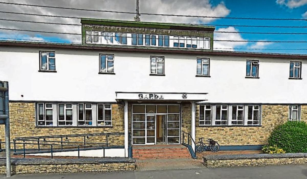 Garda told to ‘eff off’ outside Thurles Garda Station - Tipperary Live
