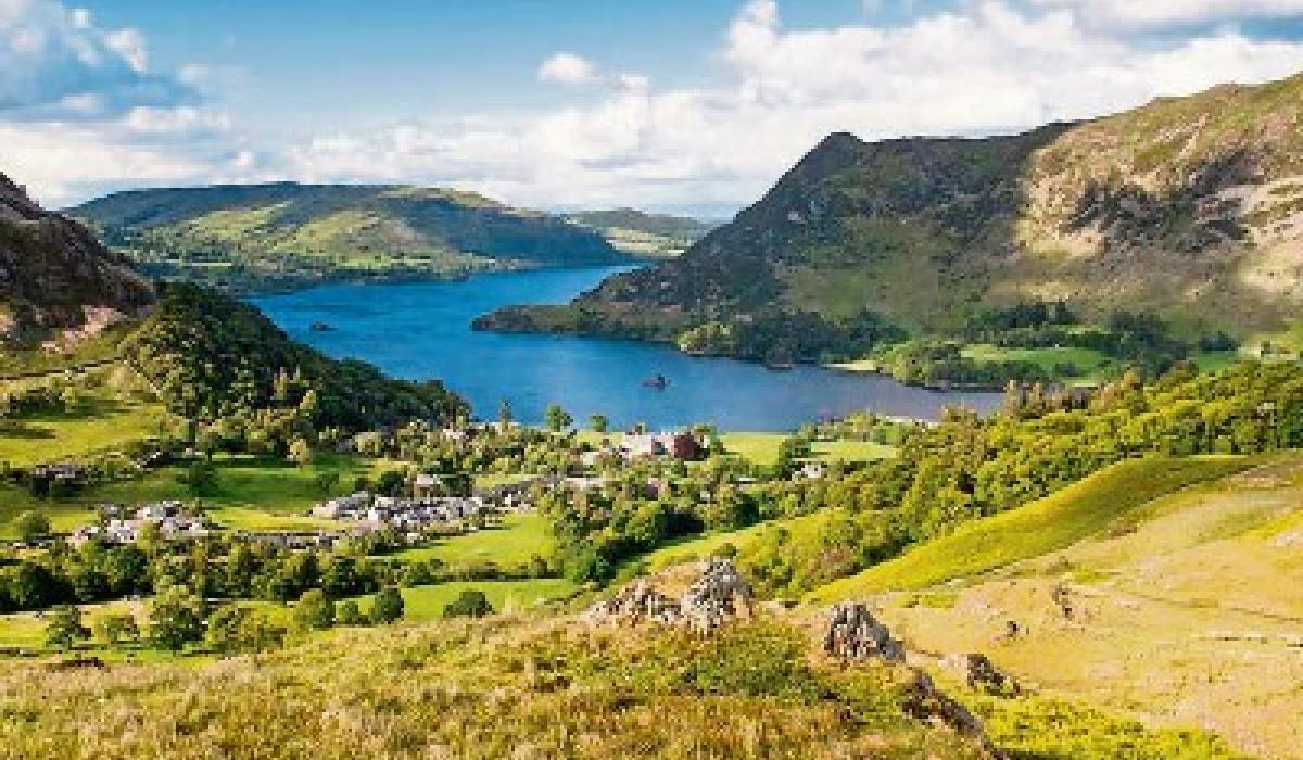 Tipperary active retirement group off to the Lake District on holidays ...