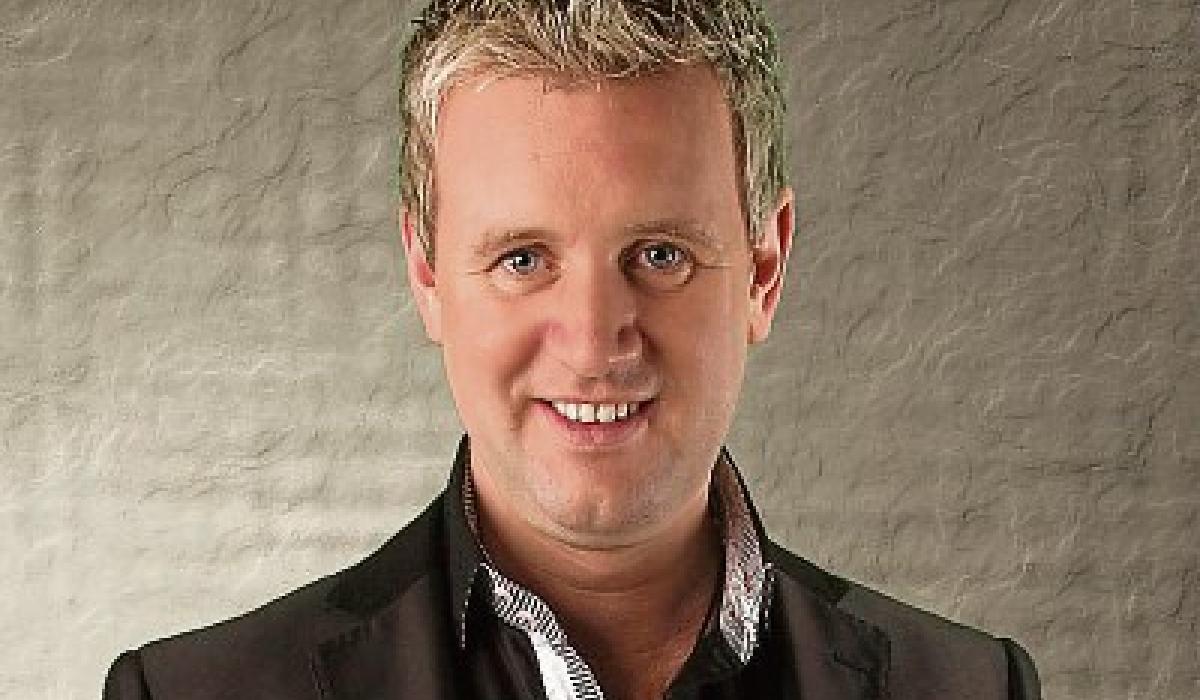 Mike Denver brings his hit show to Tipperary - Tipperary Live