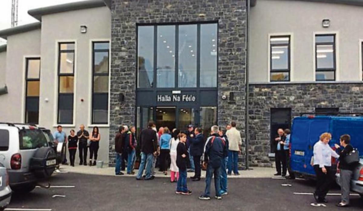 Liam McCarthy Cup and Tipperary hurlers will be special guests at Rebel Hearts gig in Cashel ...