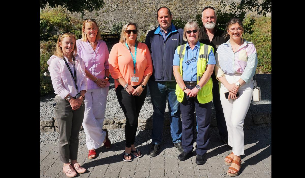 ‘Back in 5’ parking campaign comes to Cahir - Tipperary motorists ...