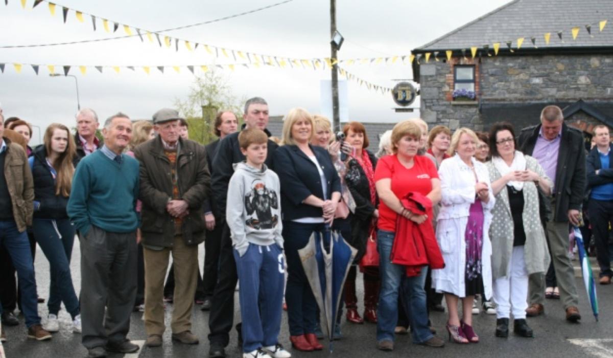 Coveney opens Upper Limits climbing wall in Upperchurch - Tipperary Live