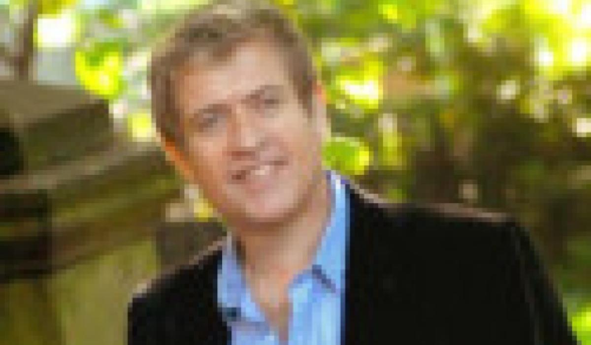 Dominic Kirwan with special guest Louise Morrissey at the Source ...