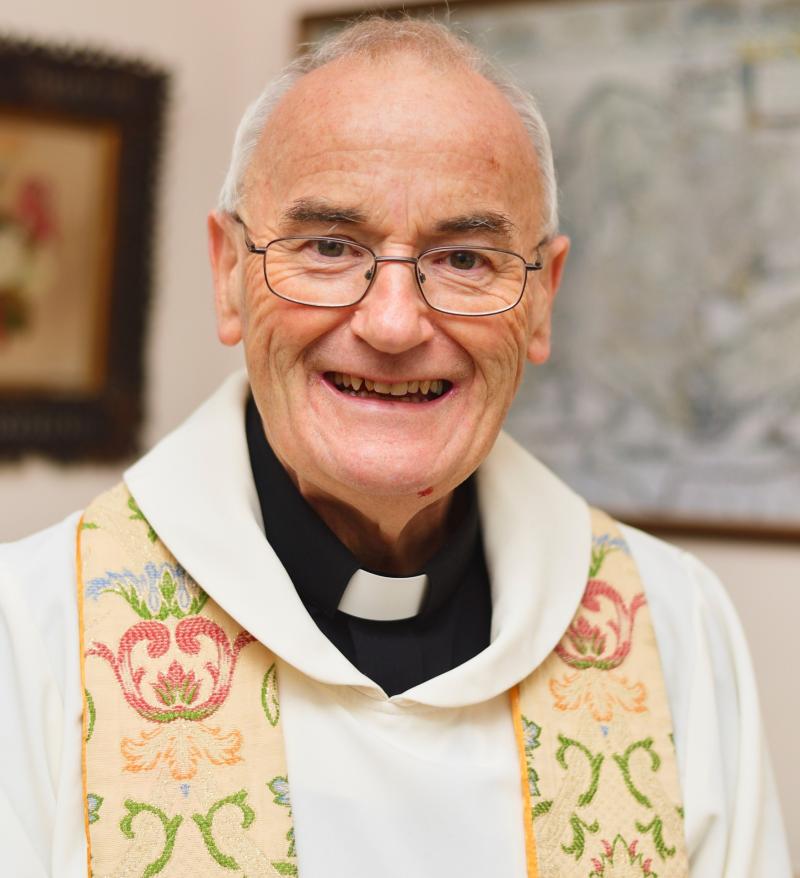 Sadness in Cashel at the death of The Very Reverend Dean Philip Knowles ...