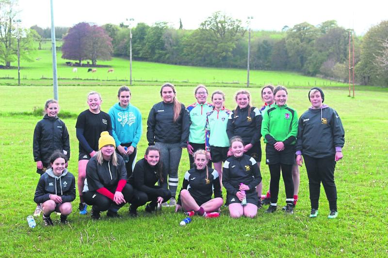 Roscrea Ravens u14 and u16 girls return to the pitch - Tipperary Live