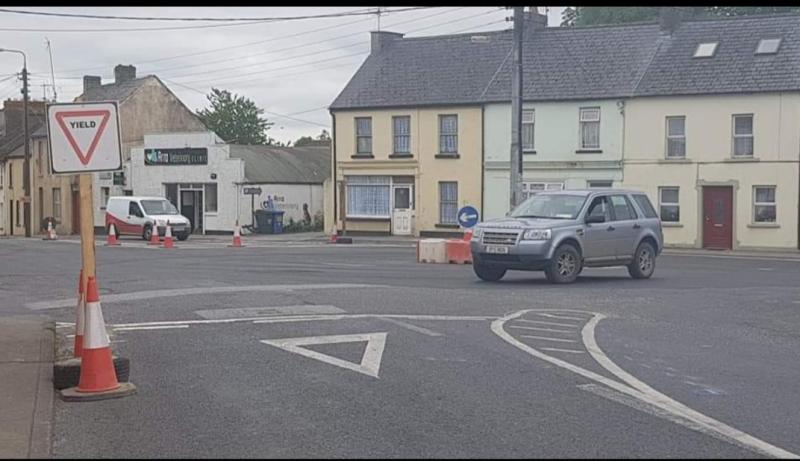 Makeshift roundabout in Tipperary Town to be replaced - Tipperary Live