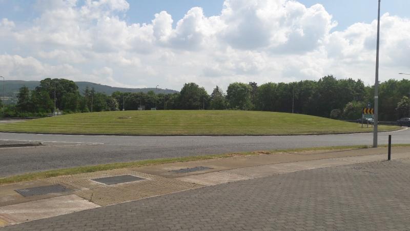 Calling all artists- could you design something for this roundabout ...