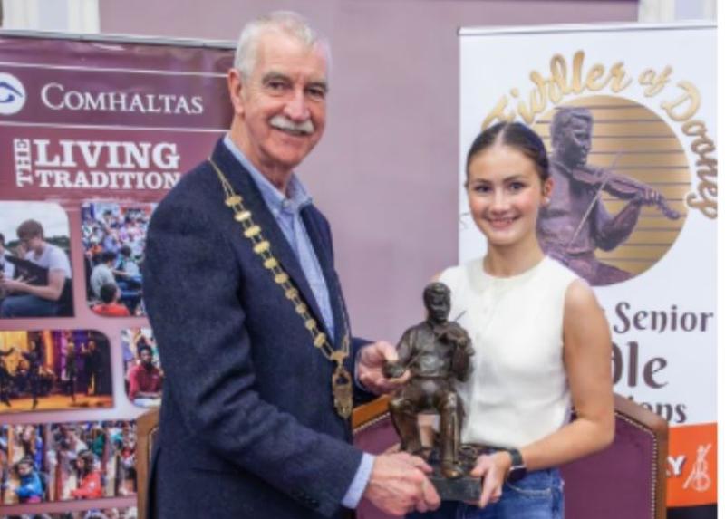 Fantastic performance by Tipperary musician Laoise Kennedy wins the 'Fiddler of Dooney 2024 ...