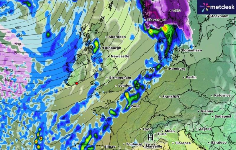 'No need to panic': Irish weather expert delivers verdict on new 'Beast ...