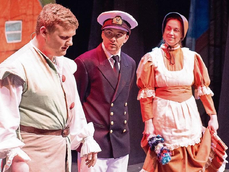 Rousing panto performances thrill Tipperary Excel - Tipperary Live