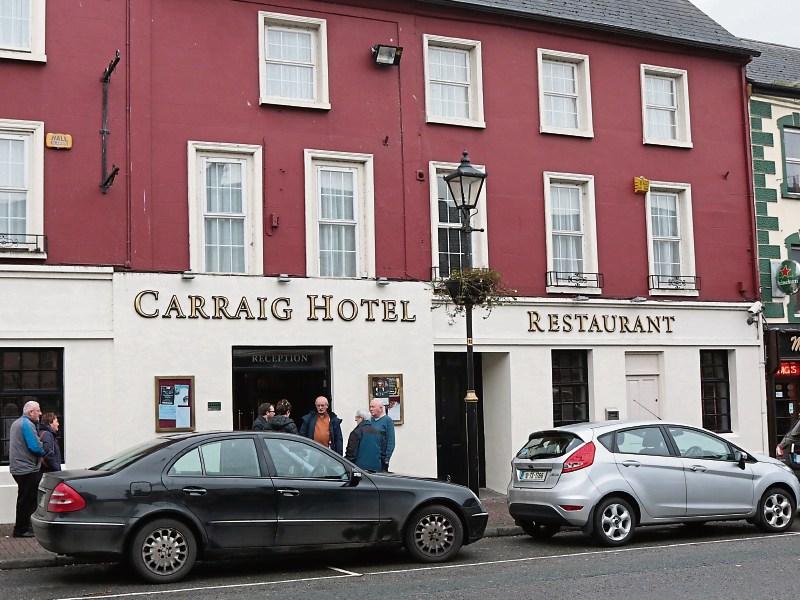 Carrick-on-Suir hotel secures licence for outdoor tables and seats ...