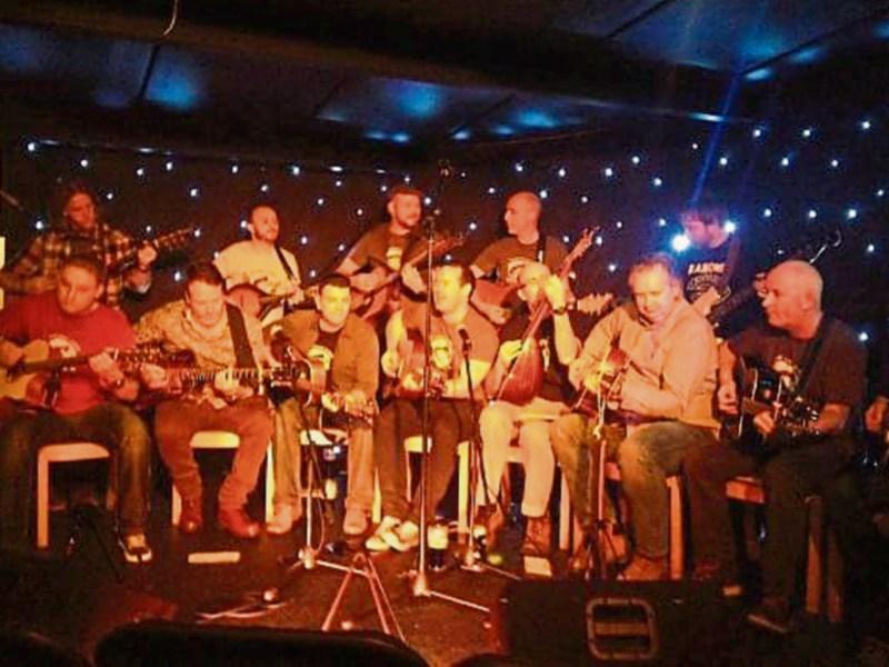 Cork guitar band brings a great show to Clonmel - Tipperary Live