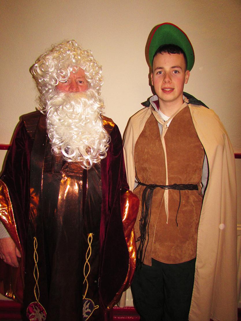 Cahir Pantomime was a wonderful show! - Photo 1 of 12 - Tipperary Live