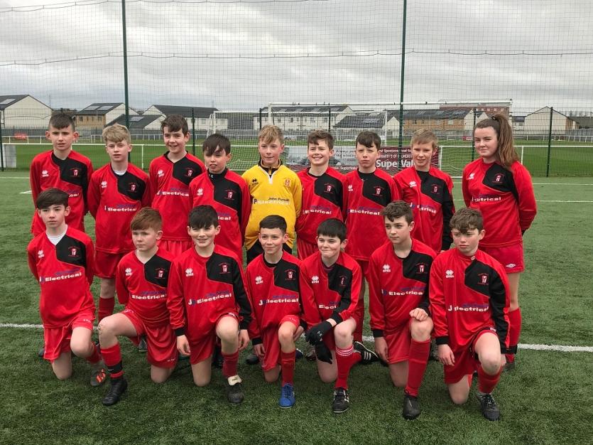 Peake Villa FC toasts its players after a great season - Photo 1 of 17 ...