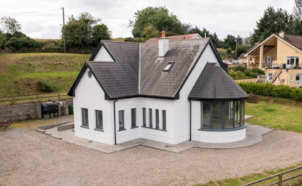 PROPERTY: Tipperary family home with breathtaking views of the ...
