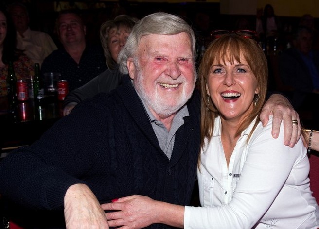 Tipperary community pay tribute to much-loved resident - Ireland Live