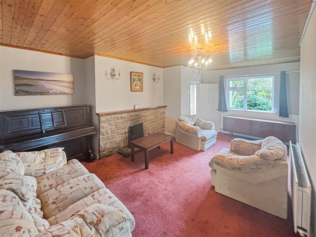 This pretty little cottage in Tipperary is more than meets the eye ...