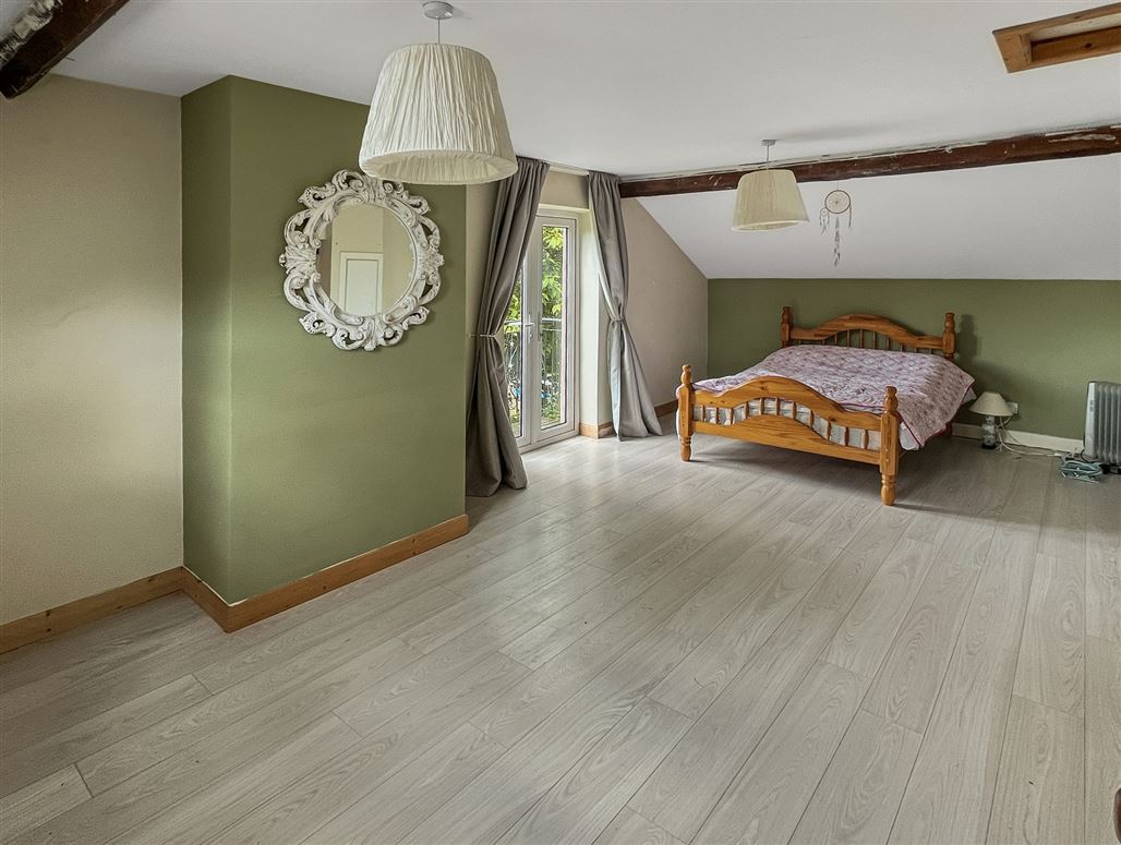 Charming traditional cottage on sale in Tipperary for under €200,000 ...